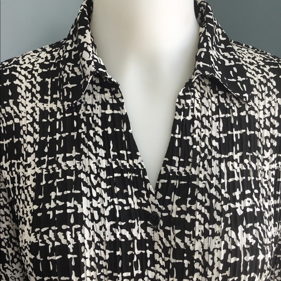 TanJay | Tops | Tanjay Black And White Button Down Blouse | Poshmark